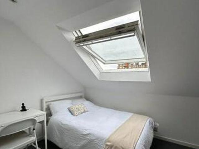 1 Bedroom House Share For Rent In London