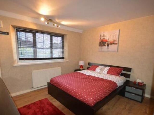 1 Bedroom House Share For Rent In London