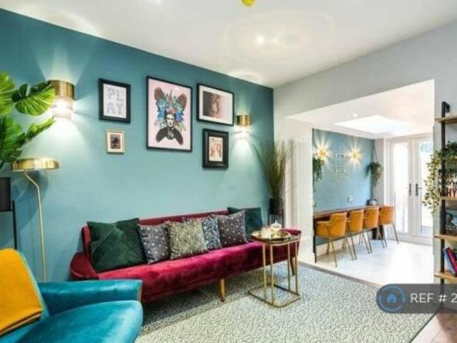 1 Bedroom House Share For Rent In London