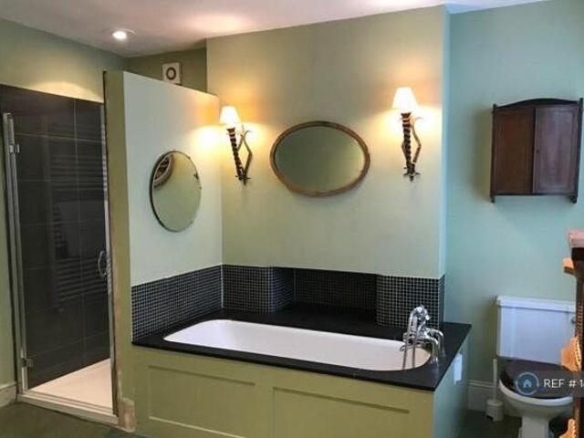 1 Bedroom House Share For Rent In London