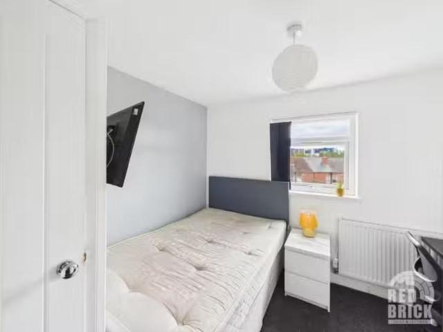 1 bedroom house share for rent in Latham Road, Coventry, CV5