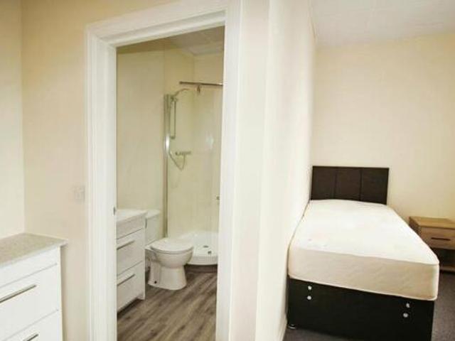 1 Bedroom House Share For Rent In Leeds, West Yorkshire