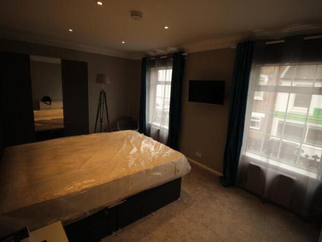 1 bedroom house share for rent in Liverpool Road, Luton, Bedfordshire, LU1