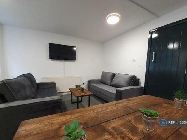 1 Bedroom House Share For Rent In Liverpool