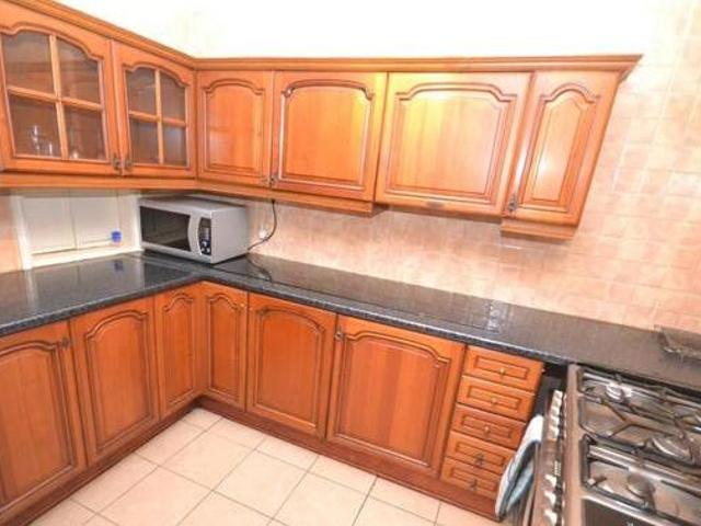 1 Bedroom House Share For Rent In Lilac Crescent