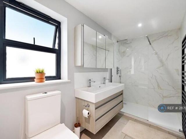 1 bedroom house share for rent in Lugard Road, London, SE15