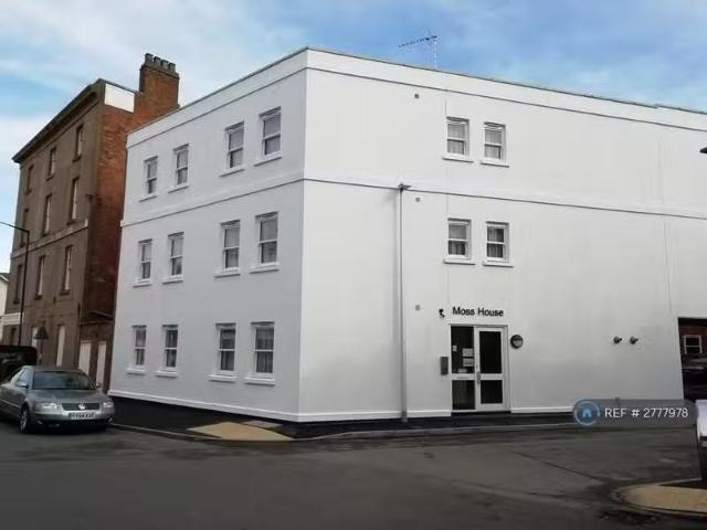 1 bedroom house share for rent in Moss House, Leamington Spa.