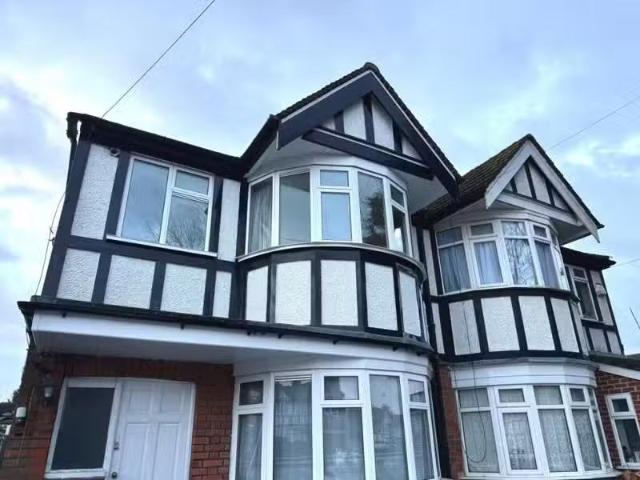1 bedroom house share for rent in Malvern Avenue, Harrow, HA2