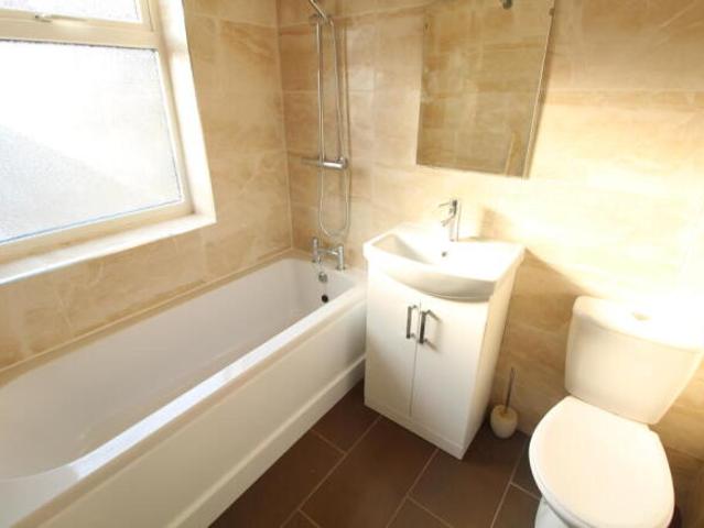 1 bedroom house share for rent in Malvern Road, Luton, Bedfordshire, LU1