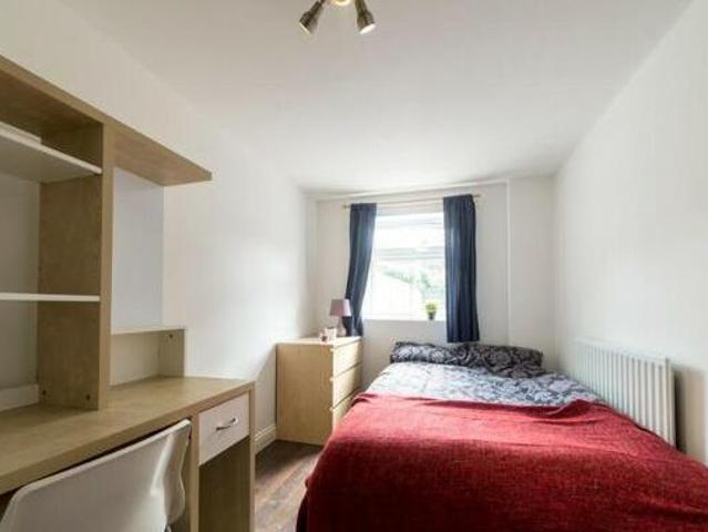 1 Bedroom House Share For Rent In Manchester, Greater Manchester