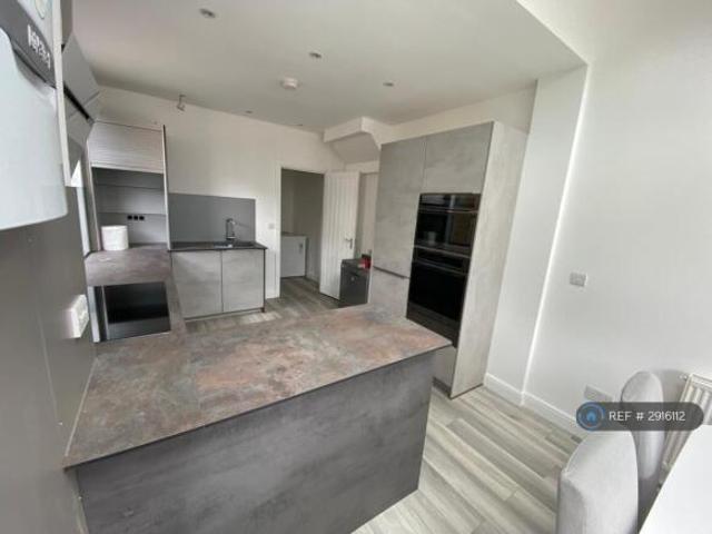 1 bedroom house share for rent in Marsala Road, London, SE13