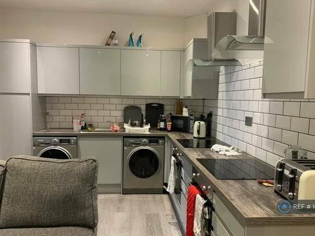 1 bedroom house share for rent in Marshall Street Crossgates Leeds LS15