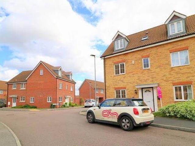 1 bedroom house share for rent in Maskell Drive Bedford MK41