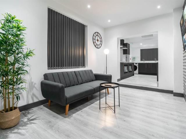 1 bedroom house share for rent in Melville Road, City Centre, Coventry, CV1