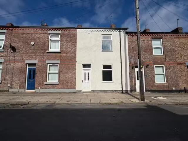 1 bedroom house share for rent in Meredith Street. Liverpool..