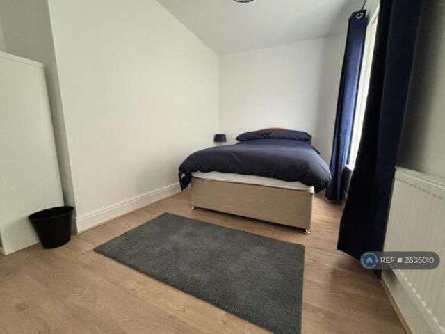 1 bedroom house share for rent in Milnthorpe St, Salford, M6