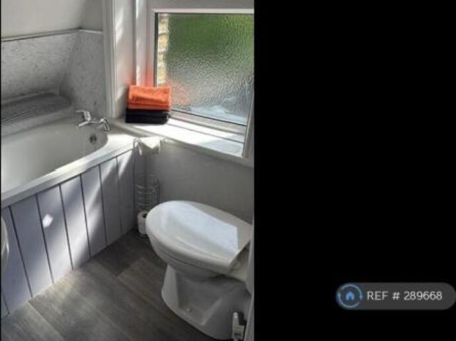 1 bedroom house share for rent in Murray Road, Huddersfield, HD2