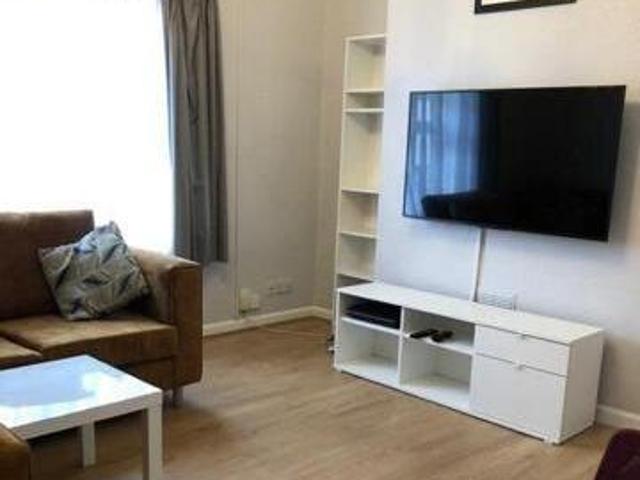 1 Bedroom House Share For Rent In Nottingham