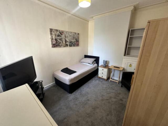 1 bedroom house share for rent in Nora Street, Warrington, WA1