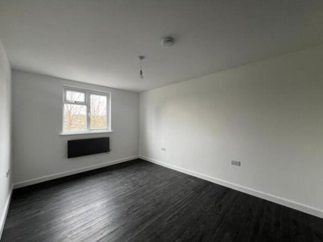 1 bedroom house share for rent in North Swindon, SN25