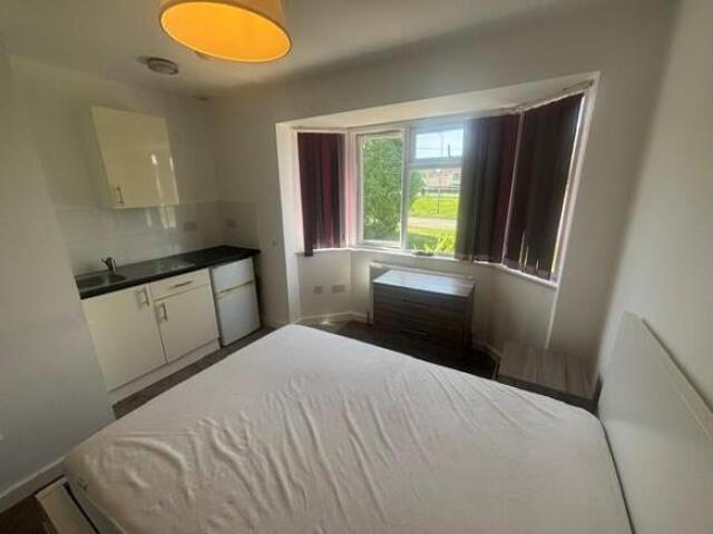 1 bedroom house share for rent in Northcote Road, Mangotsfield, Bristol, BS16