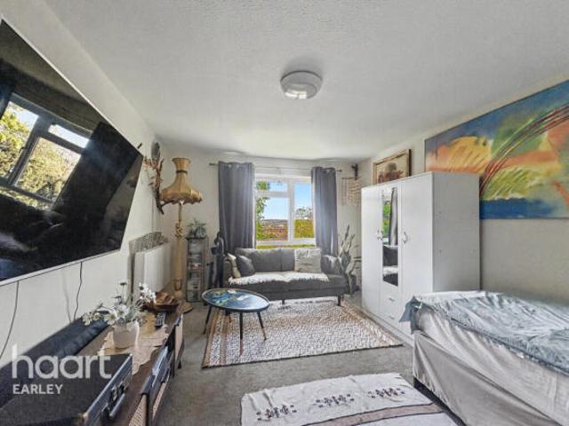 1 bedroom house share for rent in Southcote Road, READING, RG30