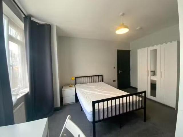 1 bedroom house share for rent in Savoy Road, Brislington, Bri.