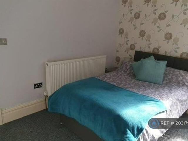 1 Bedroom House Share For Rent In Salford