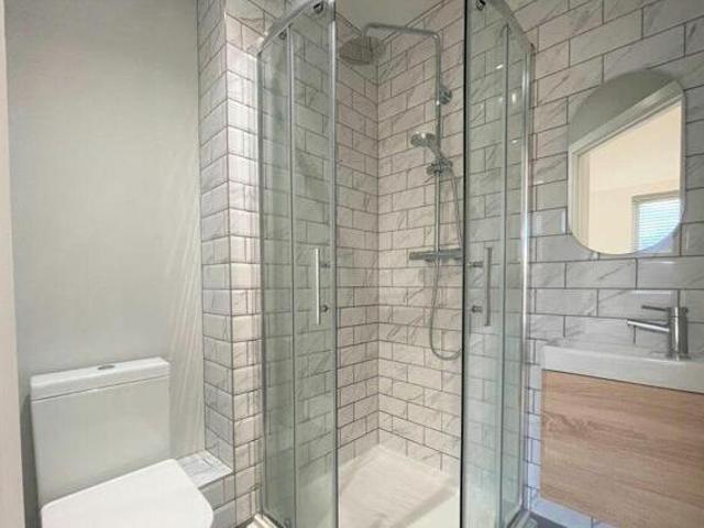 1 Bedroom House Share For Rent In Scape, Peterborough