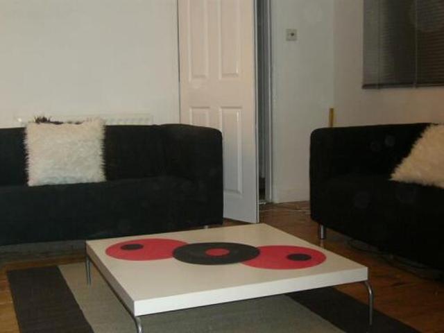 1 bedroom house share for rent in School Terrace, Reading, RG1