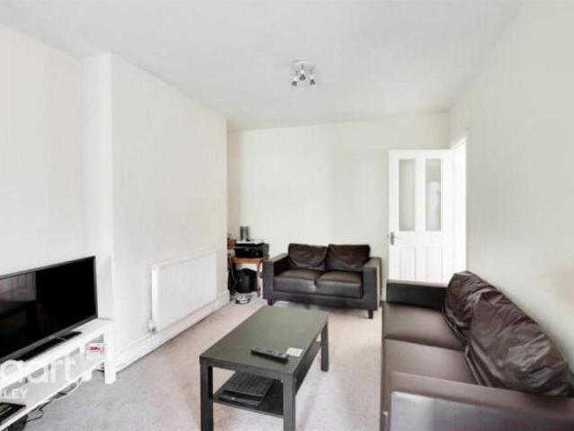 1 bedroom house share for rent in Shepherds House Lane, Reading, RG6
