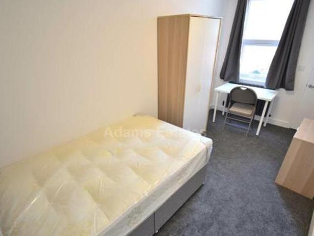 1 Bedroom House Share For Rent In St Bartholomews Road