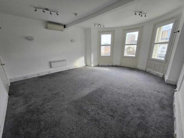 Studio flat for rent in St Georges Place, Brighton, BN1