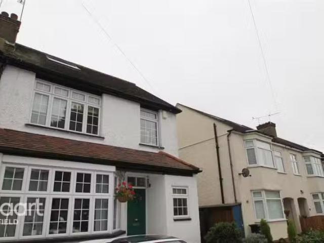 1 bedroom house share for rent in St. Georges Road, Enfield, EN1