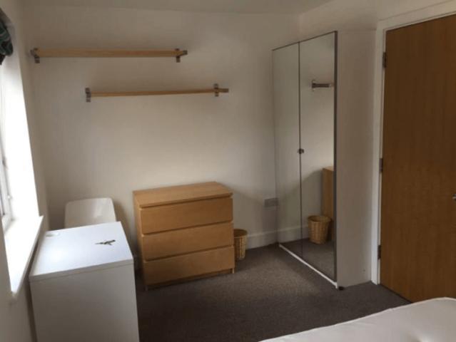 1 bedroom house share for rent in St Davids Square, London E14