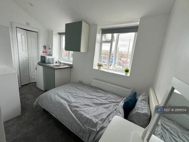 1 bedroom house share for rent in St Eanswythe Way, Folkestone, CT20