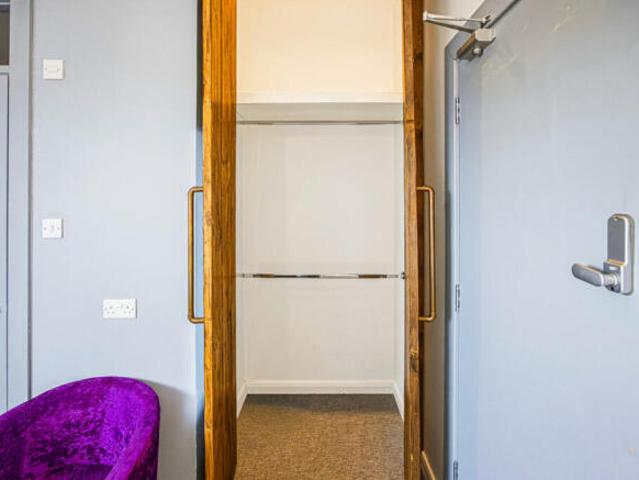 1 bedroom house share for rent in St. Johns Road, Westcliff on sea, SS0
