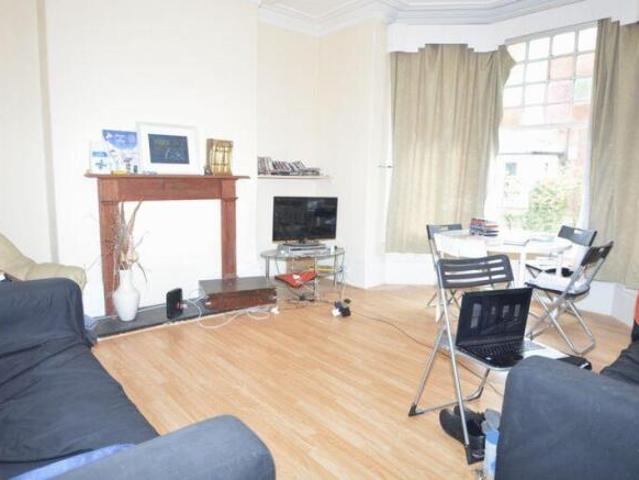 1 bedroom house share for rent in St. Michaels Terrace, Leeds, LS6