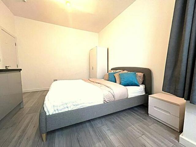 1 bedroom house share for rent in St. Thomas's Road, Finsbury Park, N4