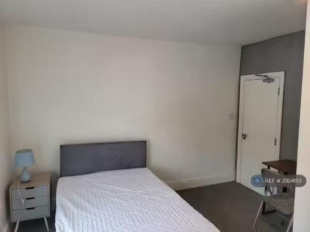 1 bedroom house share for rent in Stewart St, Nuneaton, CV11