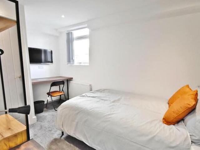 1 Bedroom House Share For Rent In Stoke, Coventry