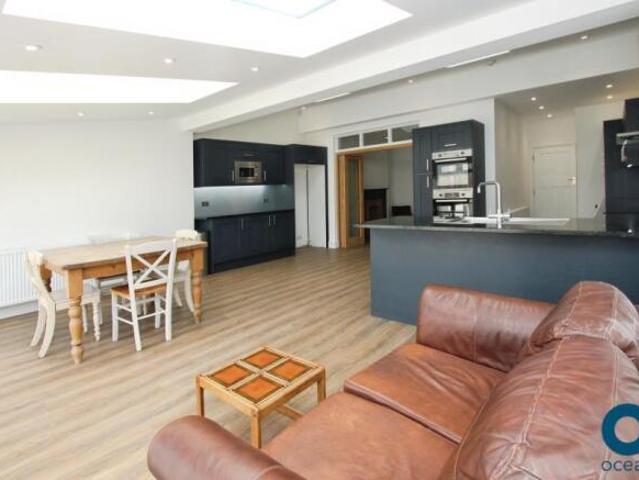 1 bedroom house share for rent in Stradbrook Avenue St George, BS5