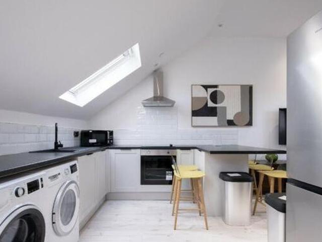 1 Bedroom House Share For Rent In Swansea, Wales