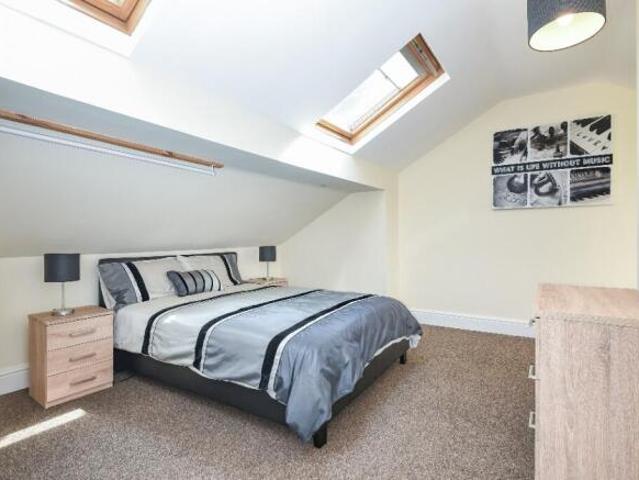1 bedroom house share for rent in Potternewton Lane, Chapel Allerton, Leeds, LS7