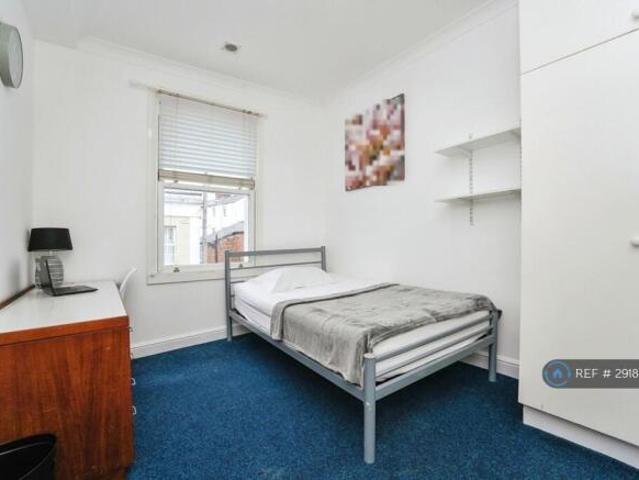 1 bedroom house share for rent in Portland Square, Cheltenham, GL52