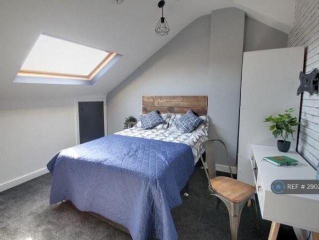 1 bedroom house share for rent in Paget Road, Leicester, LE3