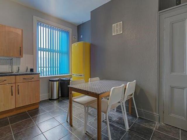 1 bedroom house share for rent in Palmerston Road, Liverpool, L19