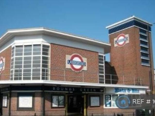 1 bedroom house share for rent in Palmerston Road London N22