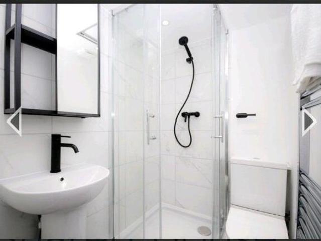 1 bedroom house share for rent in Park Bank, Salford, M5