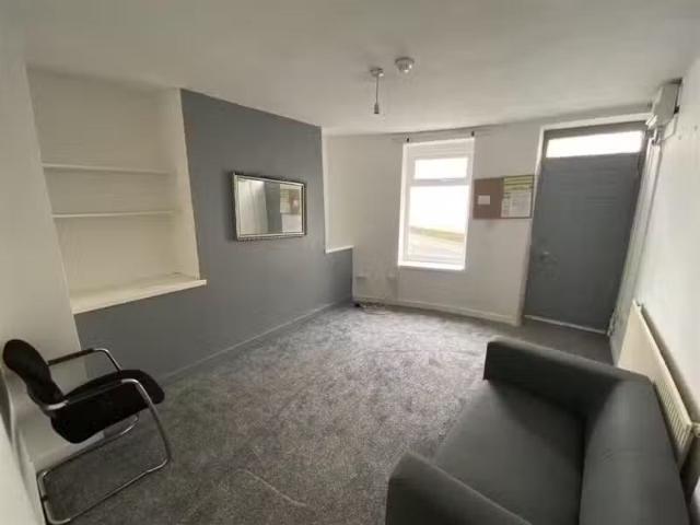 1 bedroom house share for rent in Park Street, Treforest, CF37